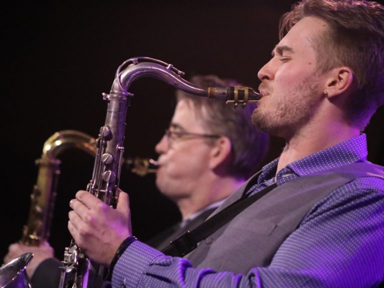 Mike Lee – Adventures in Saxophonisity